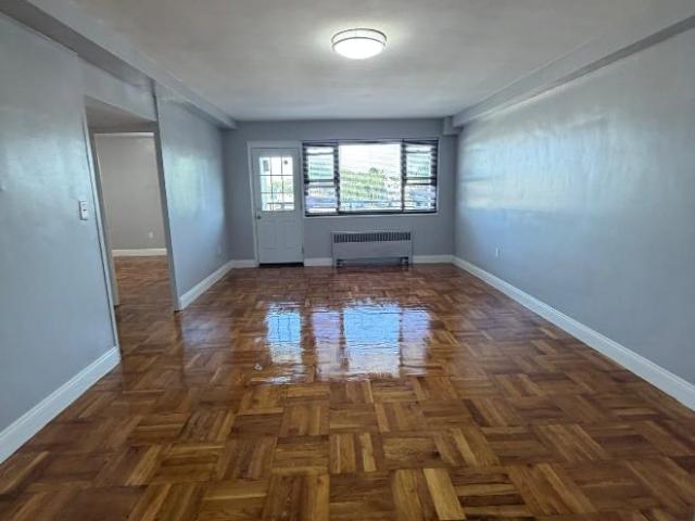 2 Br, 2 bath, Condo 56 S Munn Ave