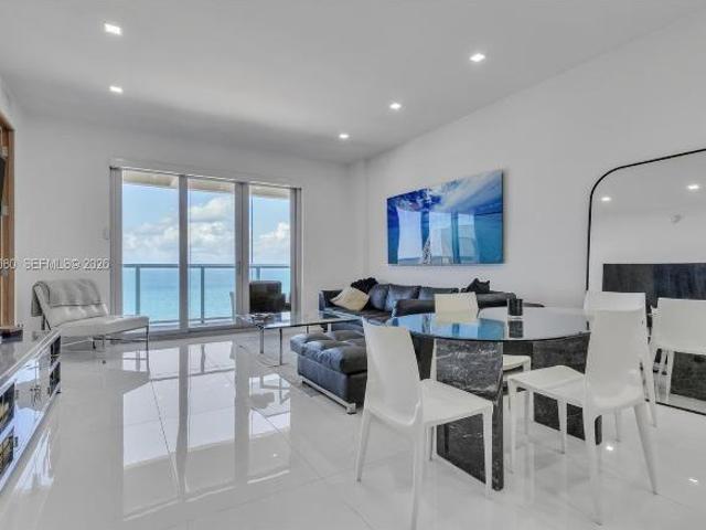 2 Br, 2 bath, Condo 5701 Collins Ave