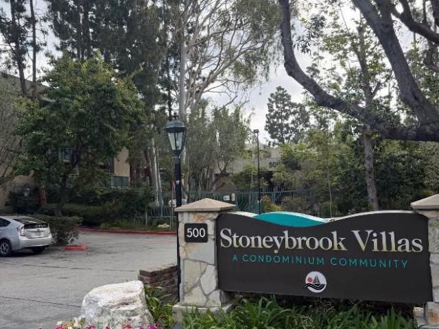 2 Br, 2 bath, Condo 576 N Bellflower Blvd