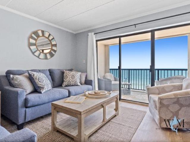 2 Br, 2 bath, Condo 5801 Atlantic Avenue