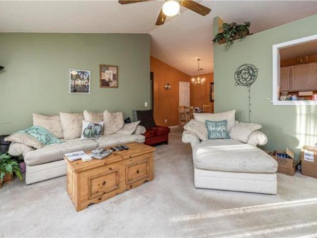 2 Br, 2 bath, Condo 5801 Battery Drive