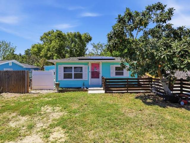 2 Br, 2 bath, Condo 587 Dixie Hwy