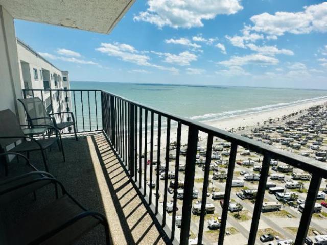 2 Br, 2 bath, Condo 5905 S Kings Hwy
