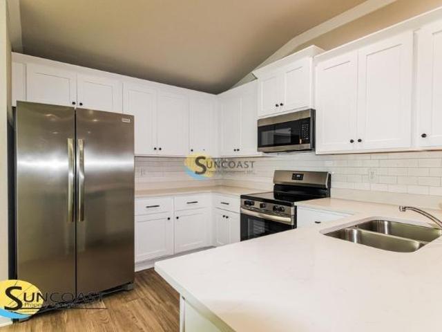 2 Br, 2 bath, Condo 5953 W Oak Park Blvd