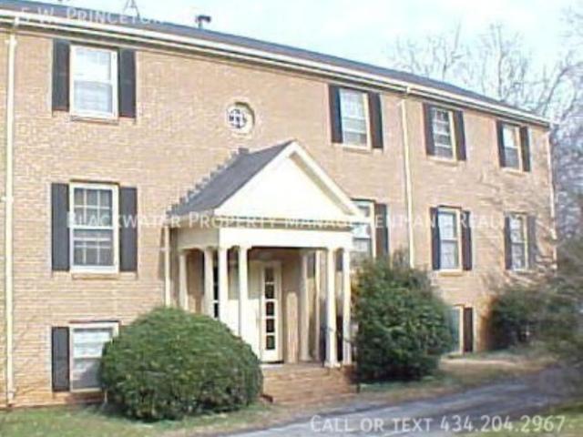 2 Br, 2 bath, Condo 5 W Princeton Cir