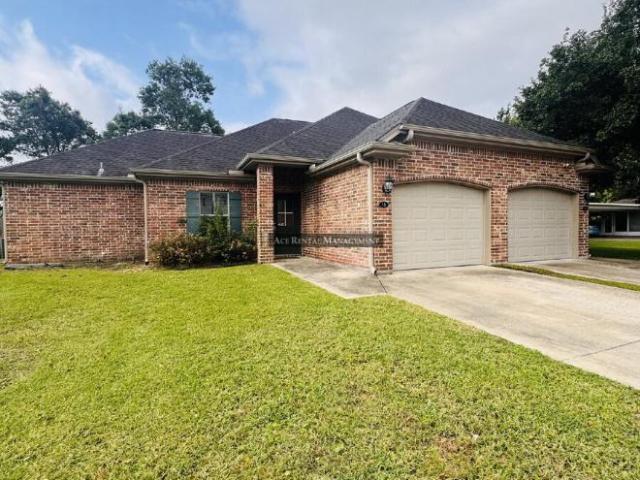 2 Br, 2 bath, Condo 5B Concord St