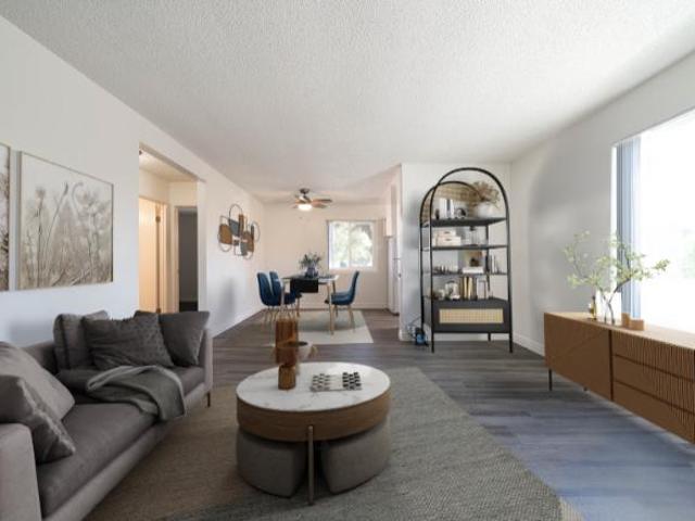 2 Br, 2 bath, Condo 601 Blackshaw Ln