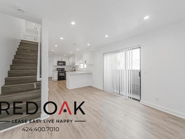 2 Br, 2 bath, Condo 619 N Kingsley Dr