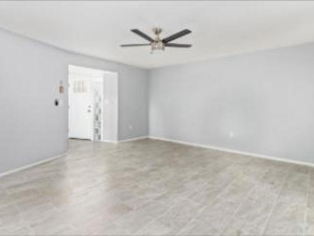2 Br, 2 bath, Condo 6236 N 16th St