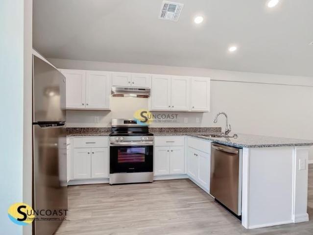 2 Br, 2 bath, Condo 6349 Spinnaker Blvd