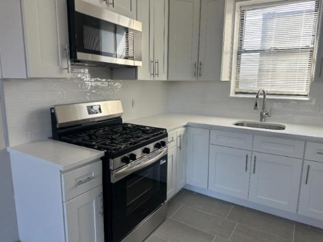 2 Br, 2 bath, Condo 67 Brinkerhoff Street