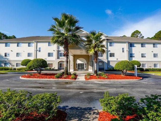 2 Br, 2 bath, Condo 6401 St Johns Ave
