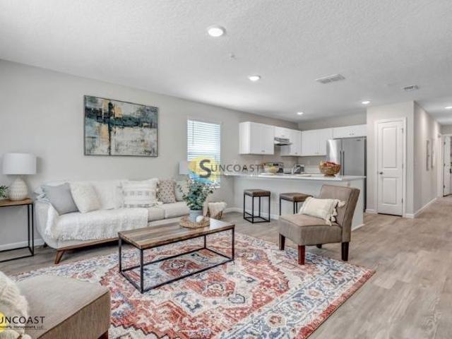 2 Br, 2 bath, Condo 6421 Breezy Oaks Way