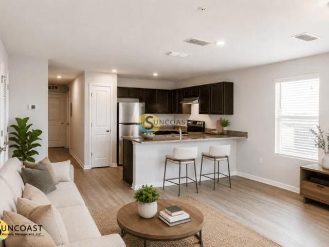 2 Br, 2 bath, Condo 6474 Sweetbay Ln