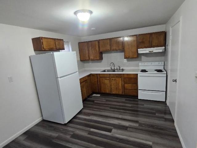 2 Br, 2 bath, Condo 6538 6552 Conway Drive