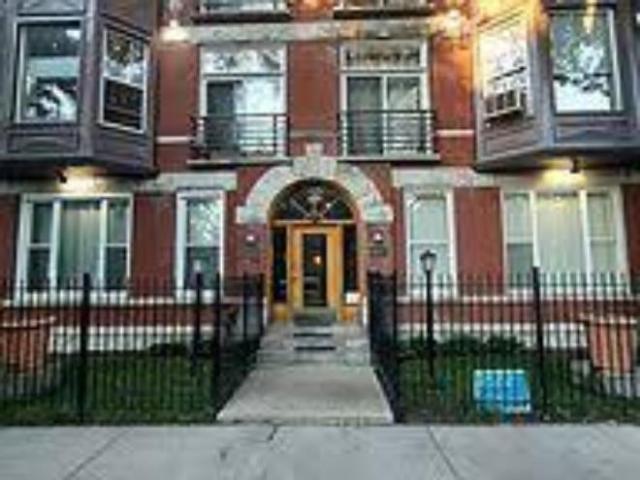 2 Br, 2 bath, Condo 6647 S Maryland
