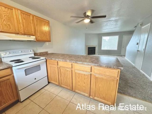 2 Br, 2 bath, Condo 6970 Peyote Way