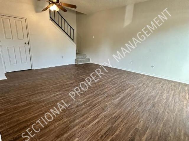 2 Br, 2 bath, Condo 715 N Center St
