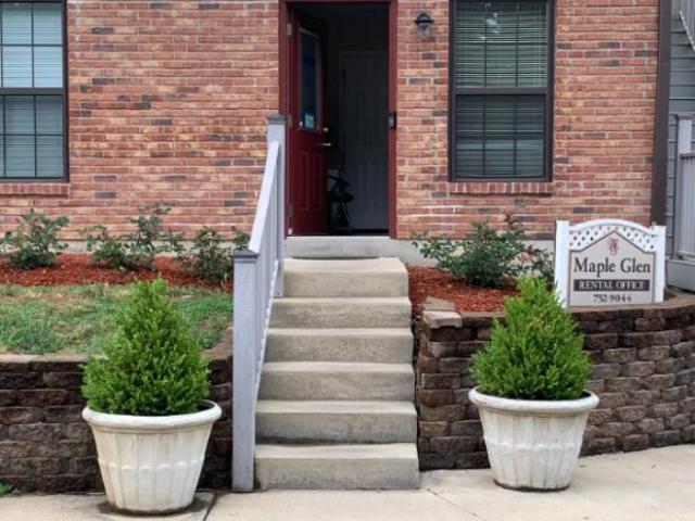 2 Br, 2 bath, Condo 720 Ohio Pike
