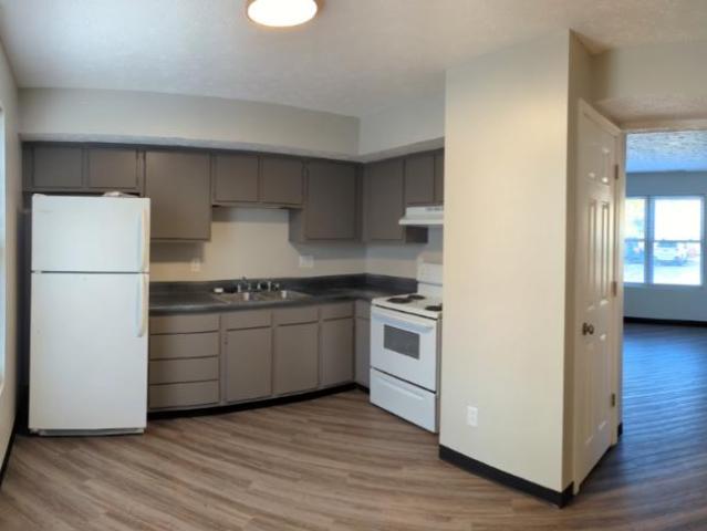2 Br, 2 bath, Condo 7219 W Susan Street