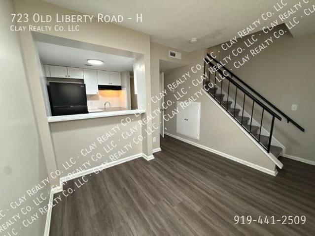 2 Br, 2 bath, Condo 723 Old Liberty Rd