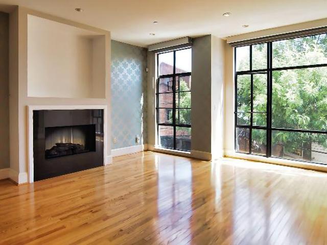 2 Br, 2 bath, Condo 72 Langton Street