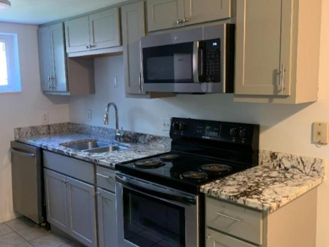 2 Br, 2 bath, Condo 730 Ohio Pike