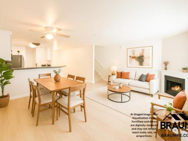 2 Br, 2 bath, Condo 7323 Winnetka Ave
