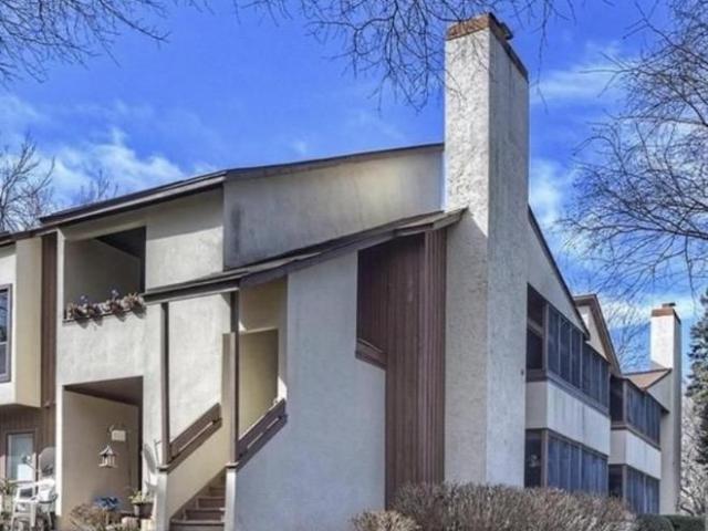 2 Br, 2 bath, Condo 7345 Winery Ln