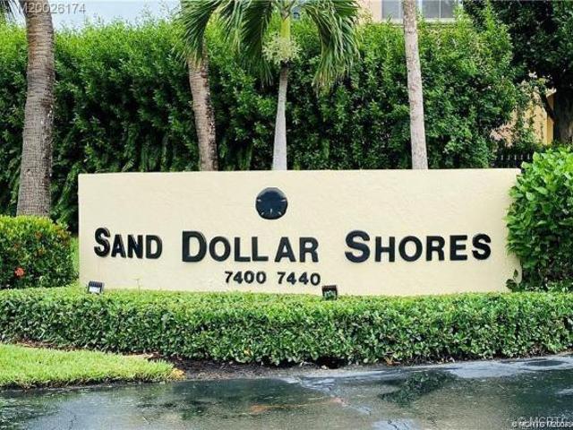 2 Br, 2 bath, Condo 7430 S Ocean Dr