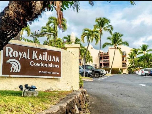 2 Br, 2 bath, Condo 75 5863 Kuakini Hwy
