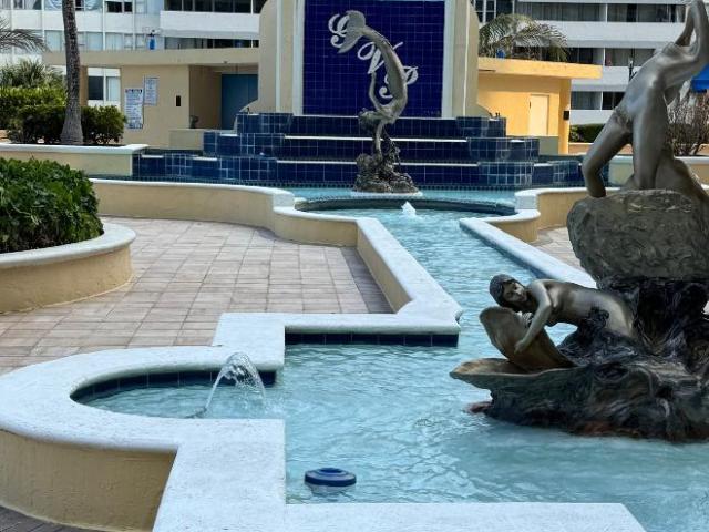 2 Br, 2 bath, Condo 7601 E Treasure Dr