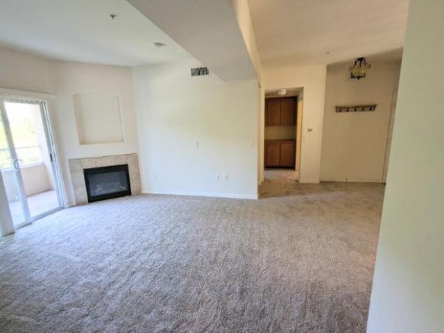 2 Br, 2 bath, Condo 7659 Mission Gorge Rd