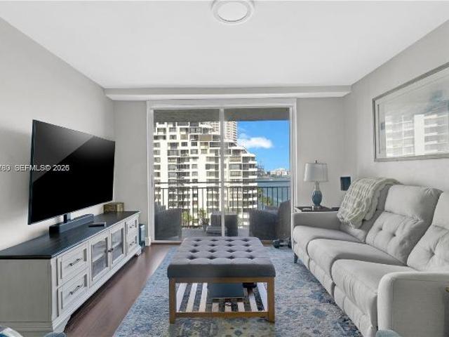 2 Br, 2 bath, Condo 770 Claughton Island Dr