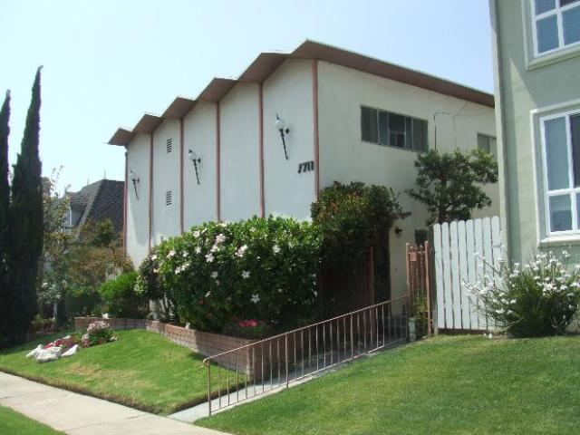 2 Br, 2 bath, Condo 7711 W Manchester Ave