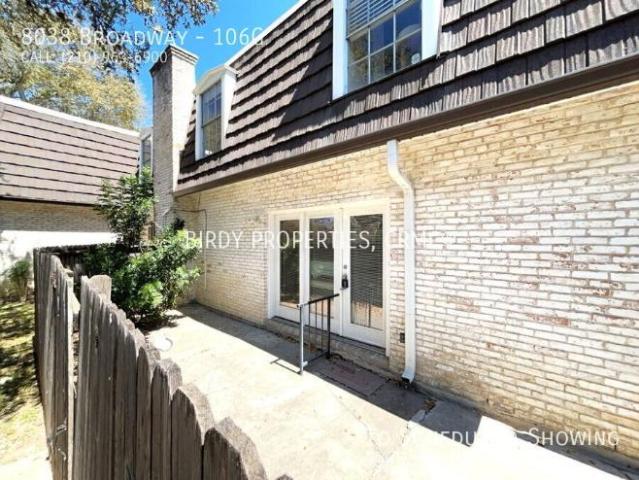 2 Br, 2 bath, Condo 8038 Broadway