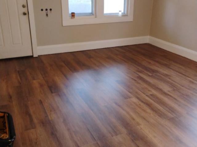 2 Br, 2 bath, Condo 808 Harrisburg Dr