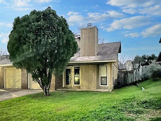 2 Br, 2 bath, Condo 8104 Hood Circle
