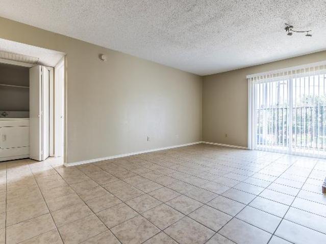 2 Br, 2 bath, Condo 8109 Skillman St