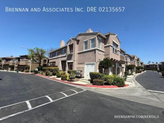 2 Br, 2 bath, Condo 814 Caminito Francisco