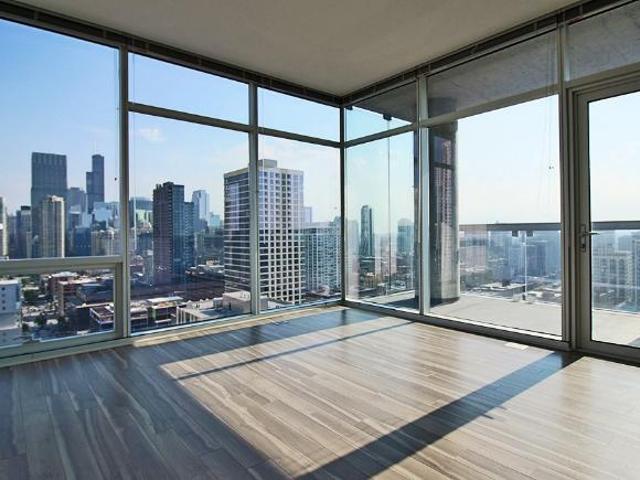 2 Br, 2 bath, Condo 814 N Lasalle Dr