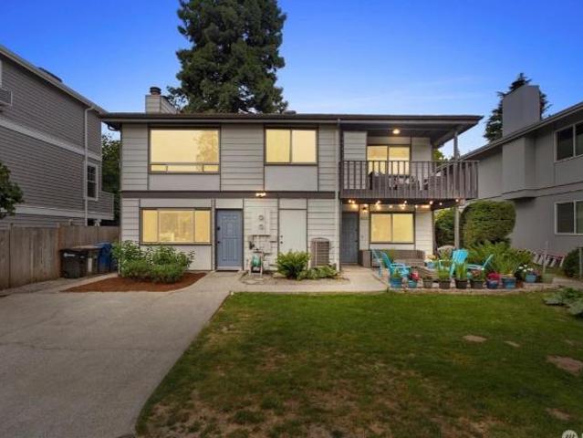 2 Br, 2 bath, Condo 820 W Argand St