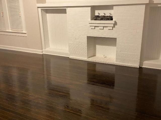 2 Br, 2 bath, Condo 8218 S Green St