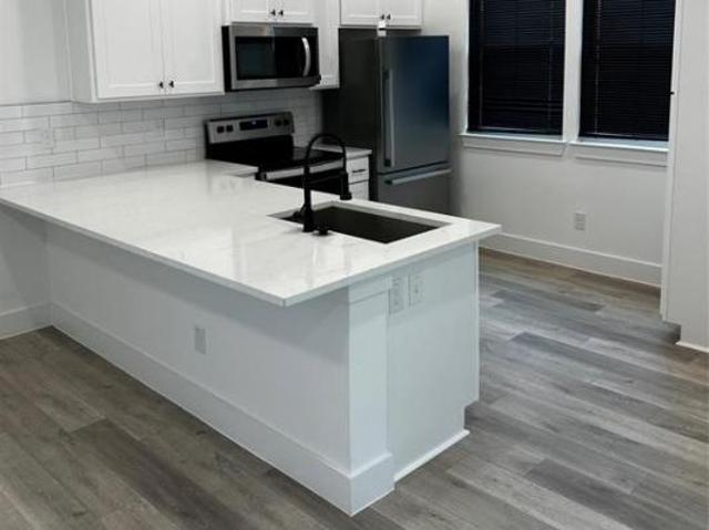 2 Br, 2 bath, Condo 8424 Wileyvale Rd