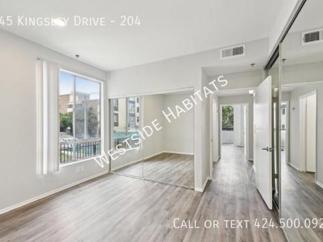2 Br, 2 bath, Condo 845 Kingsley Drive