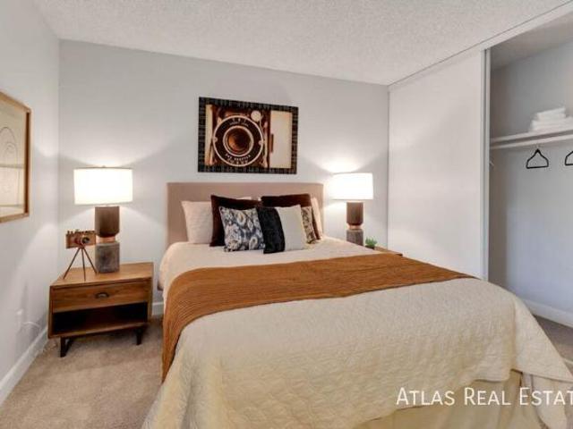 2 Br, 2 bath, Condo 848 S Dexter Street