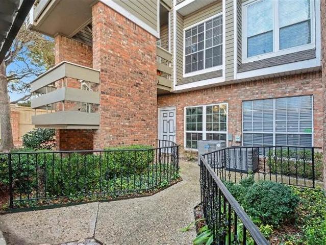 2 Br, 2 bath, Condo 8550 Fair Oaks Xing