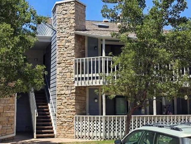 2 Br, 2 bath, Condo 8600 E Alameda Ave