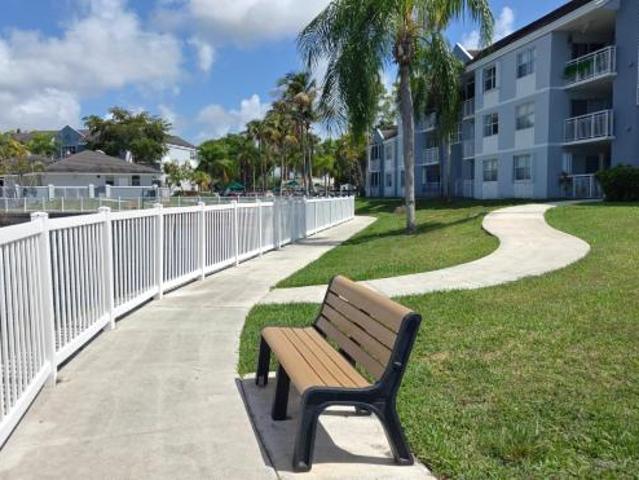 2 Br, 2 bath, Condo 8610 SW 212 Street