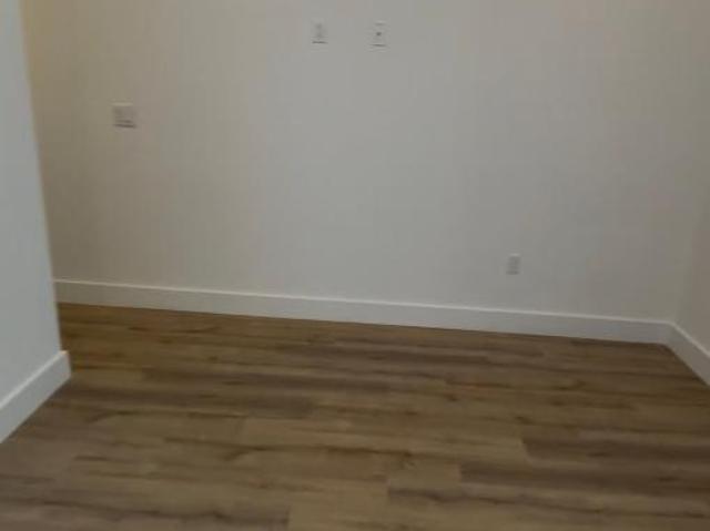 2 Br, 2 bath, Condo 869 N 43rd St